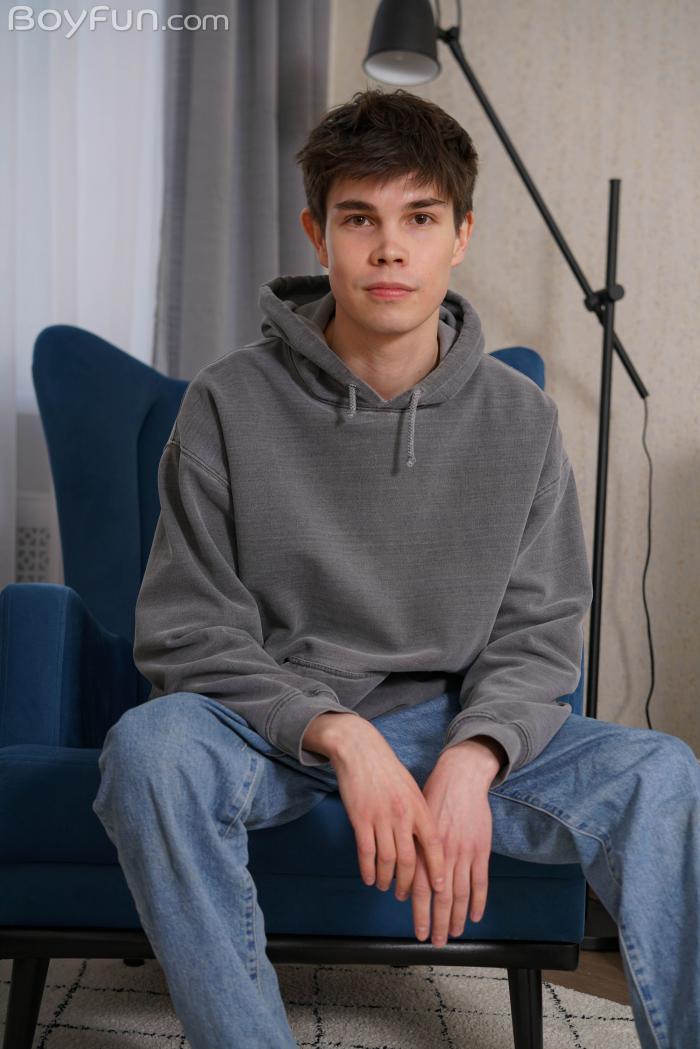 Latest Gay Porn Alan Stark